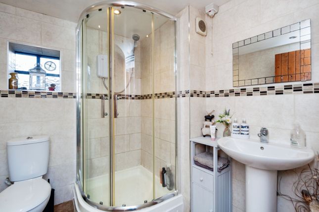 Ince Lane, Wimbolds Trafford, Chester, Cheshire CH2, 5 bedroom detached ...
