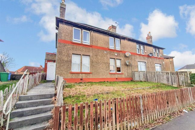 Den Walk, Methil, Fife KY8, 2 bedroom flat to rent - 63346782 ...