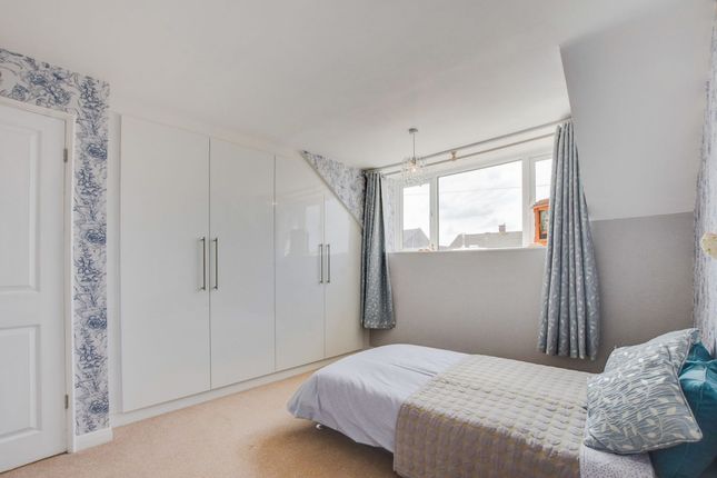 3 Bed Semi Detached Bungalow For Sale In Halcroft Rise Wigston