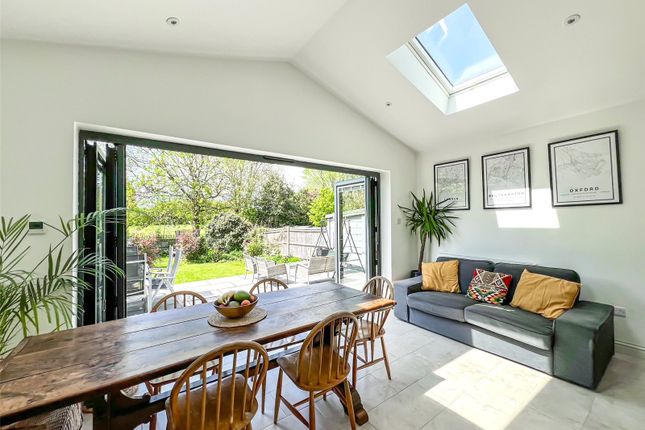 Manor Farm Road, Southampton, Hampshire SO18, 3 bedroom semi-detached ...