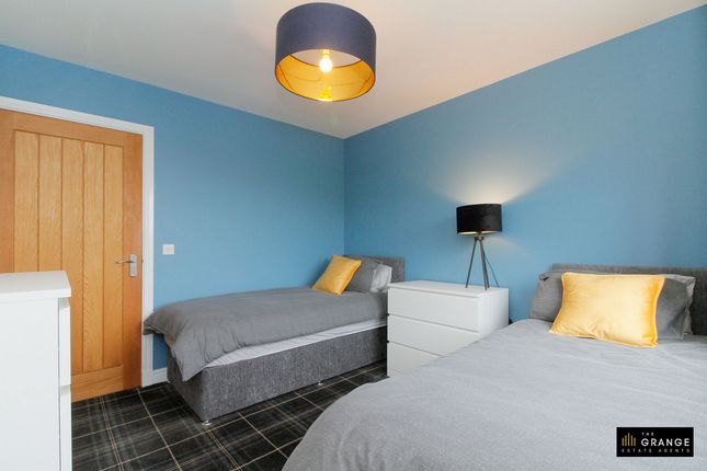 Birkenburn, Keith AB55, 3 bedroom detached bungalow for sale - 70377375 ...