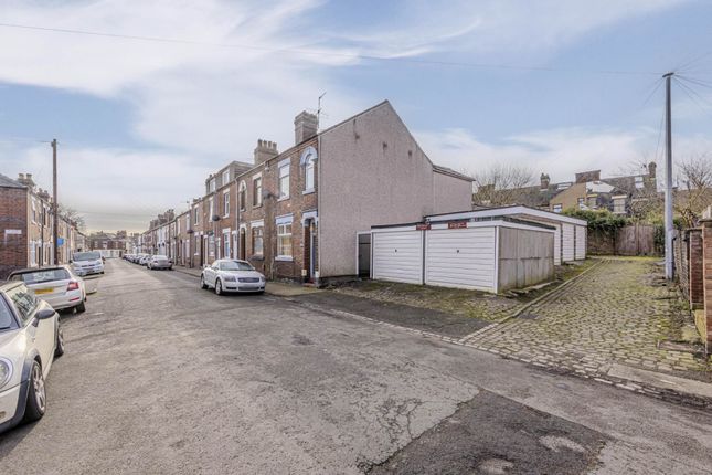 Stoke-on-Trent farms and land for sale - Buy farms and land in Stoke-on ...