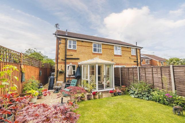 Lovegrove Drive, Slough SL2, 3 bedroom semi-detached house for sale ...