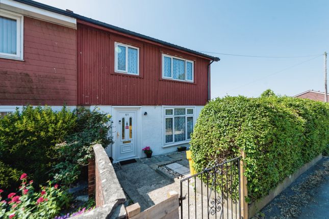 Colesbourne Road, Paulsgrove, Hampshire PO6, 3 bedroom end terrace ...