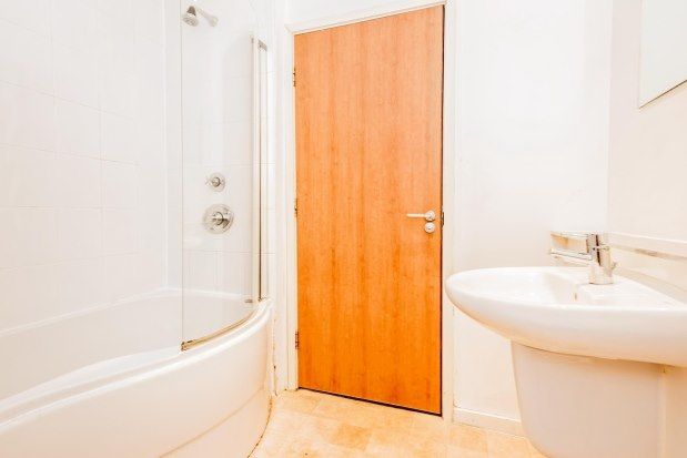 Asia House, Manchester M1, 2 bedroom flat to rent - 62431684 ...