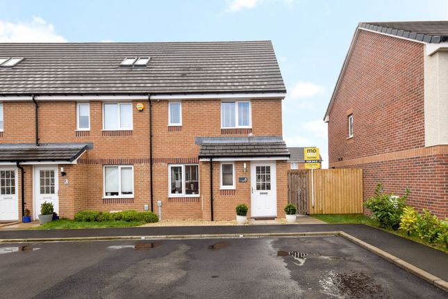 Cardean Place, Larkhall ML9, 3 bedroom end terrace house for sale ...