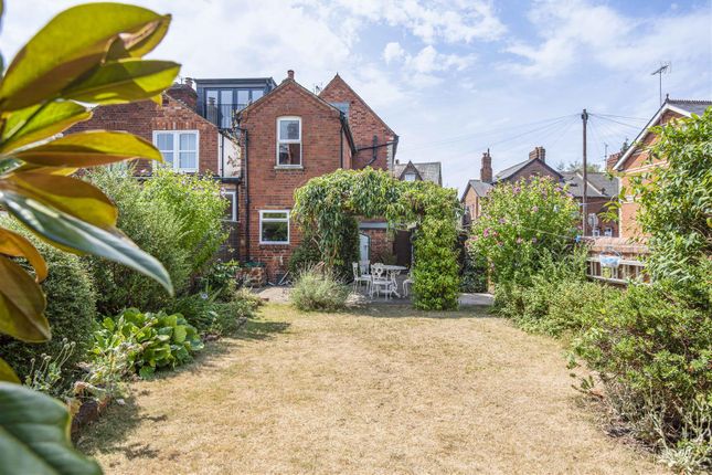 Cholmeley Road Reading Rg1 3 Bedroom Terraced House For Sale