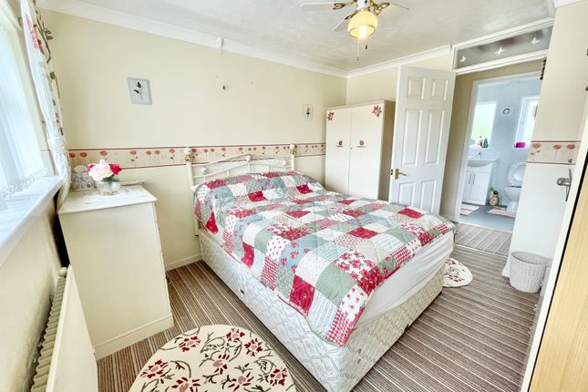 Oak Road, Gurnos, Merthyr Tydfil CF47, 3 bedroom terraced house for ...