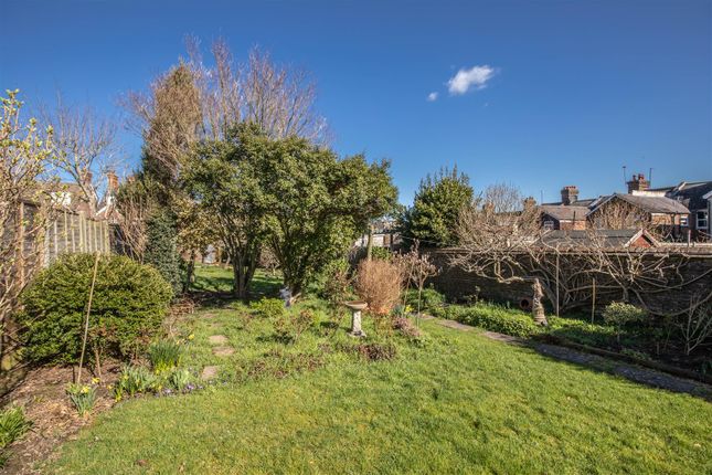 Framfield Road, Uckfield TN22, 3 bedroom semi-detached house for sale ...