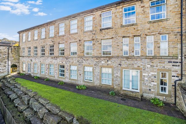 Redding Wood Lane, Steeton, Keighley, West Yorkshire BD20, 2 bedroom ...