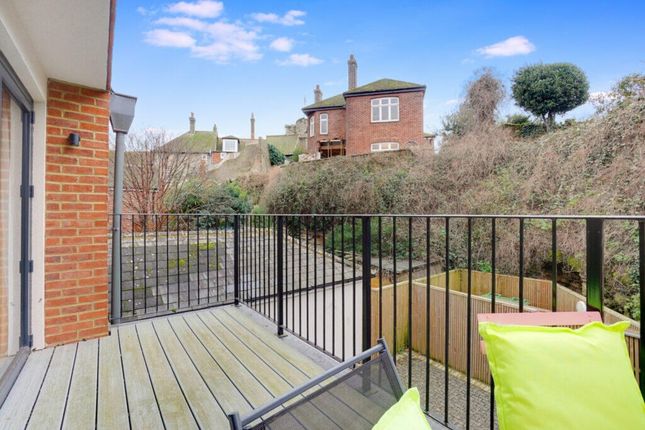 Fishmarket Road, Rye TN31, 2 bedroom flat for sale - 66664458 ...