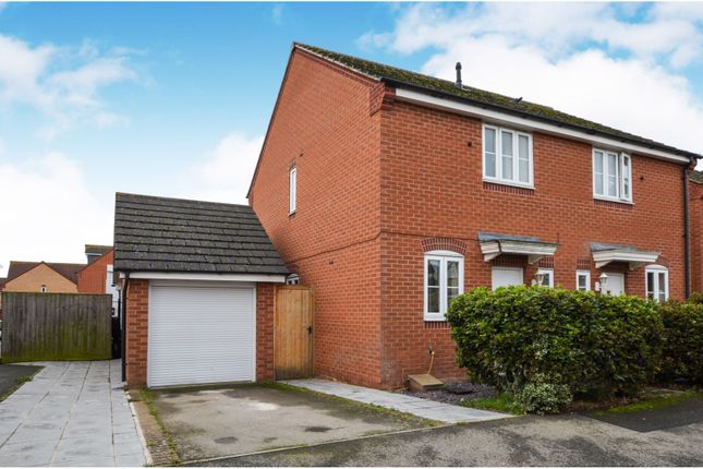 2 Bedroom Houses to Buy in Corby - Primelocation