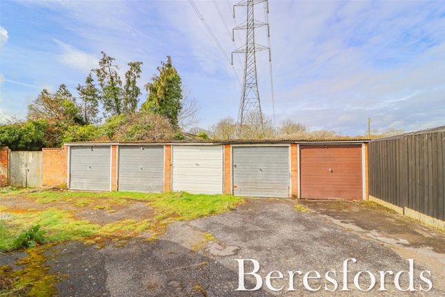 Front Lane, Upminster RM14, 4 bedroom semi-detached house for sale ...