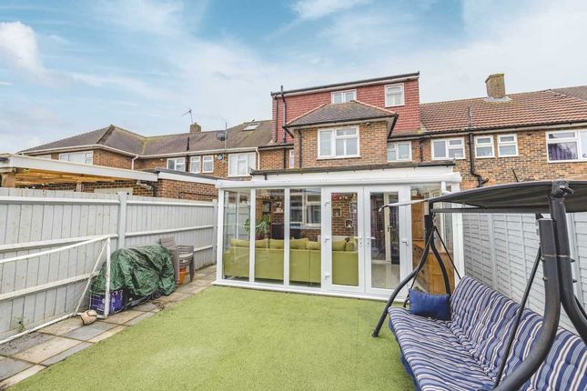 Long Furlong Drive, Slough SL2, 4 bedroom terraced house for sale ...