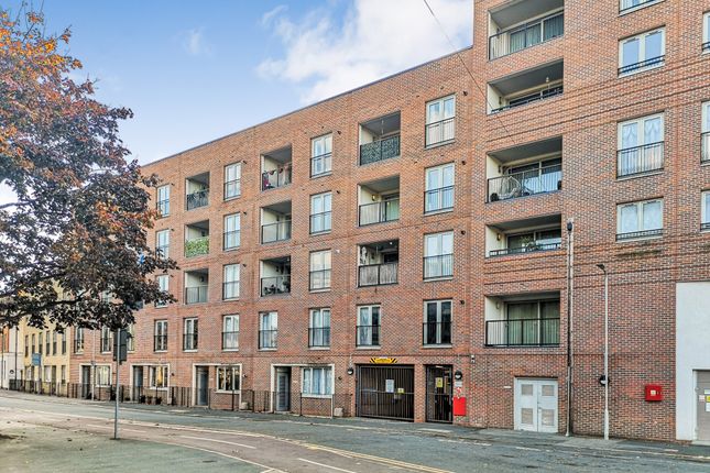 Angel Way, Romford RM1, 1 bedroom flat for sale - 60102831 | PrimeLocation