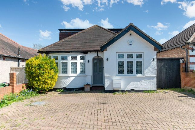 Worcester Park bungalows for sale | Buy houses in Worcester Park | PrimeLocation