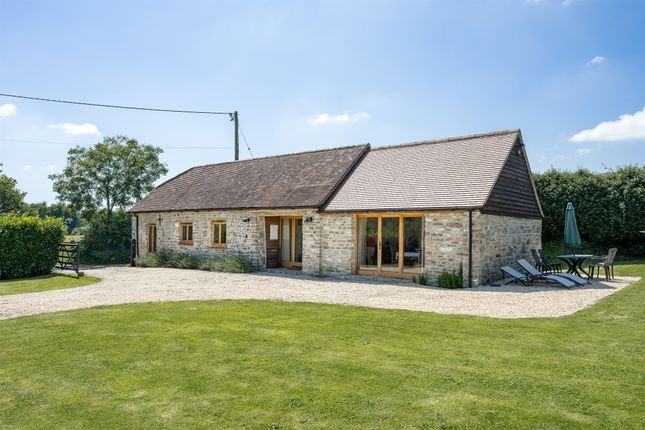 Long Lane Stables, Pen Selwood, Wincanton BA9, 2 bedroom property for ...