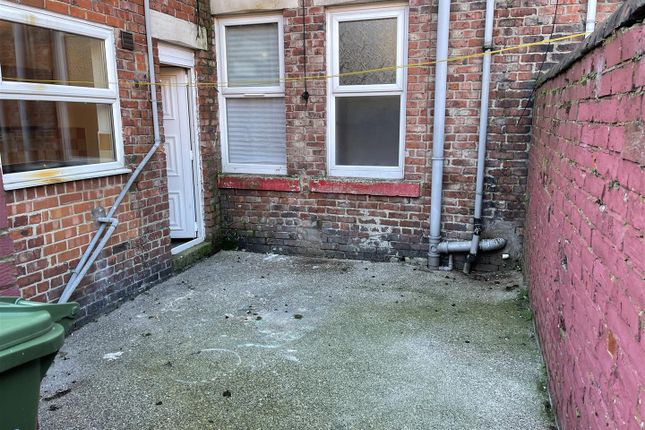 Rectory Road, Bensham, Gateshead NE8, 1 bedroom flat to rent - 63745860 ...