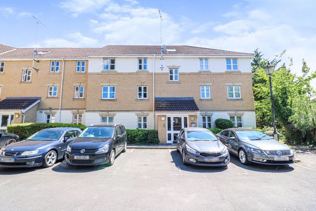 Homes for Sale in Alderbury Road, Langley, Slough SL3 - Buy Property in ...