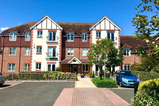 The Street, Rustington, West Sussex BN16, 1 bedroom flat for sale ...