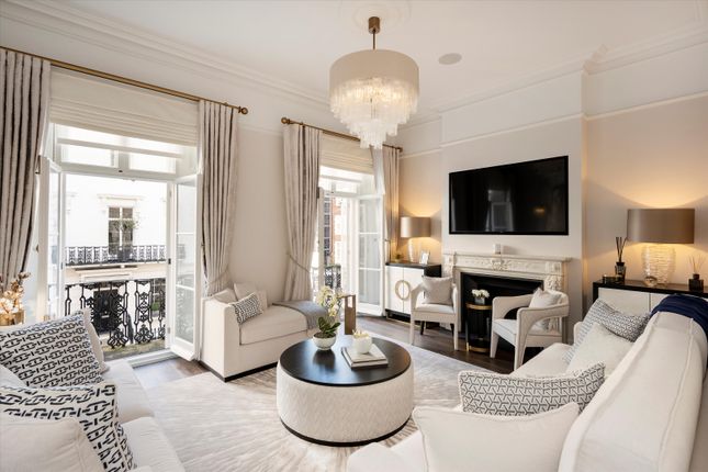 Ovington Square, Knightsbridge, London SW3, 5 bedroom terraced house to ...
