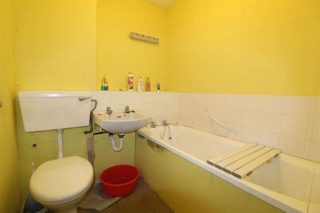 Foxglove Avenue, Needham Market, Ipswich IP6, 1 bedroom flat for sale ...