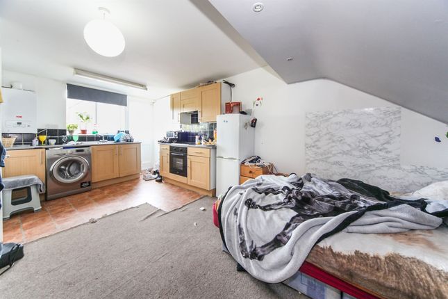 Cardiff Road, Luton LU1, studio for sale - 58591339 | PrimeLocation