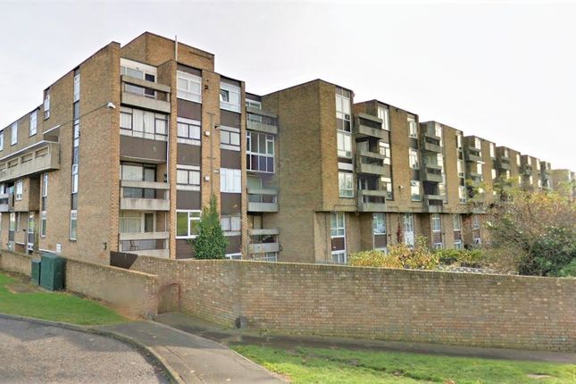 Waterloo Walk, Sulgrave, Washington NE37, 3 bedroom flat to rent ...