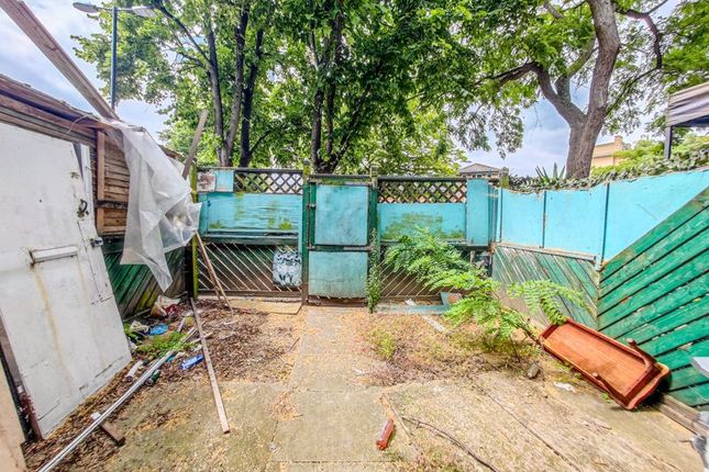 Abinger Grove, London SE8, 3 bedroom property for sale - 67768594 ...