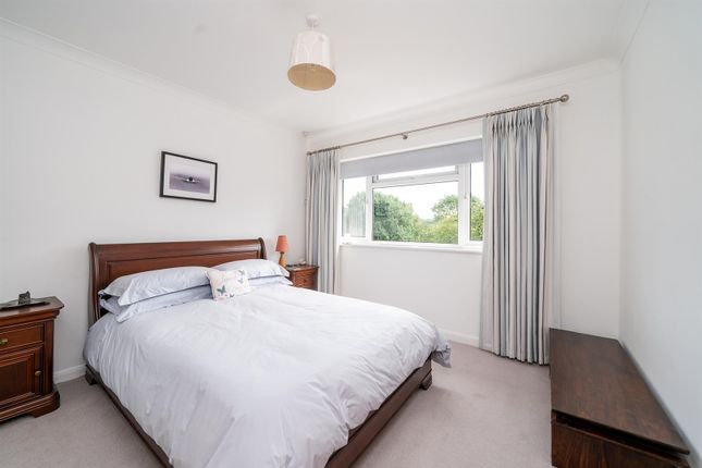 Silverthorn Drive, Longdean Park, Hertfordshire HP3, 5 bedroom detached ...