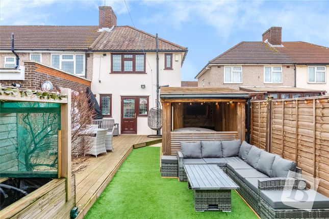 Polesworth Road Dagenham Rm9 2 Bedroom End Terrace House For Sale