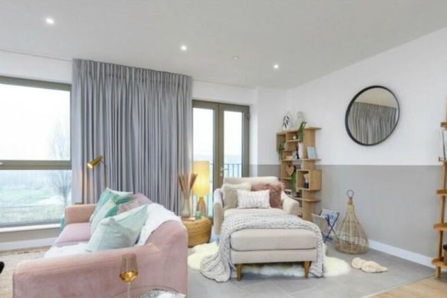 Tiller House, Armada Way, London E6, 2 bedroom flat to rent - 66008643 ...