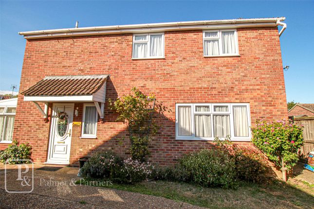 Dorking Crescent, Clacton-On-Sea, Essex CO16, 4 bedroom detached house ...