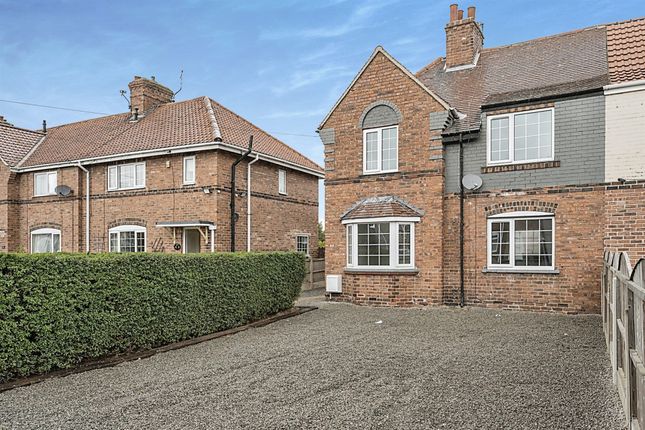 Essex Road, Bircotes, Doncaster DN11, 3 bedroom semi-detached house for ...