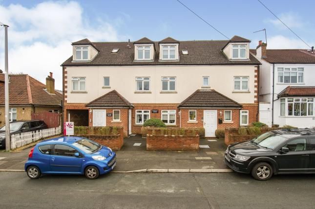 Homes For Sale In Lindsay Road Worcester Park Kt4 Buy Property In