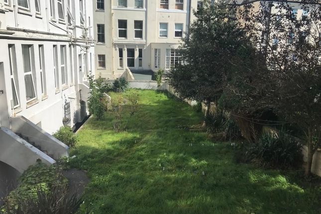 7 Quain Court, Sandgate Road, Folkestone, Kent CT20, 1 bedroom flat for ...