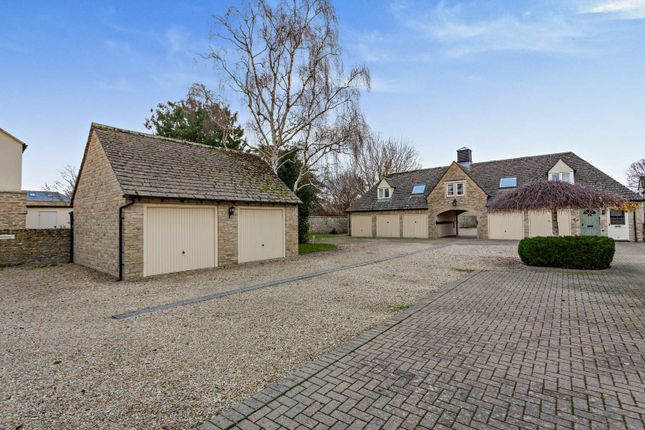 Lygon Court, Fairford, Gloucestershire GL7, 2 bedroom terraced house ...