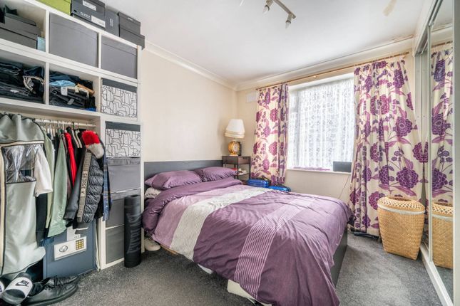 Bermans Way, Neasden, London NW10, 2 bedroom flat for sale - 67727941 ...