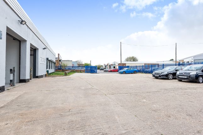 Fairacres Industrial Estate, Dedworth Road, Windsor SL4, industrial to ...