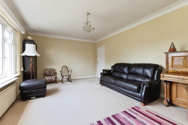 Buxton Avenue, Marton-In-Cleveland, Middlesbrough TS7, 3 bedroom ...