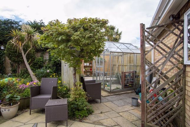 Cosmeston Drive, Penarth CF64, 3 bedroom detached house for sale ...