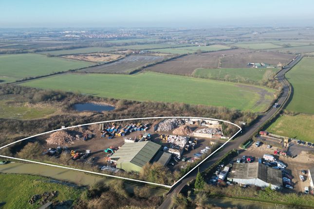 Canal Side Yard Brick Yard Road, Napton, Southam, Warwickshire CV47 ...