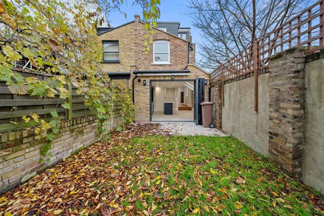 Kersley Road, London N16, 4 bedroom end terrace house for sale ...