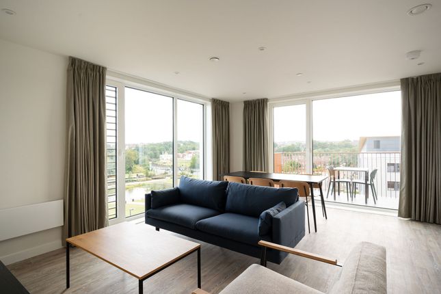 The Kell, Gillingham Gate Road, Gillingham ME4, 3 bedroom flat to rent ...