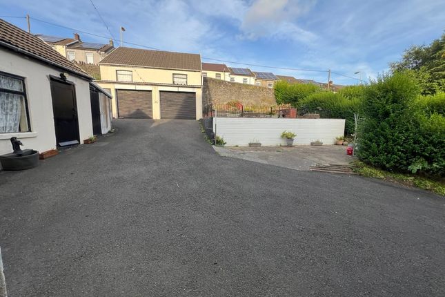 St Albans Road Treherbert -, Treherbert CF42, 6 bedroom detached house ...