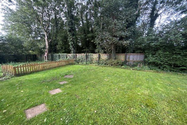 Little Hulton, Manchester M38, 2 bedroom property to rent - 53415761 ...