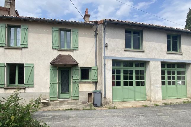 87190 Droux, France, 3 bedroom property for sale - 65195804 | PrimeLocation