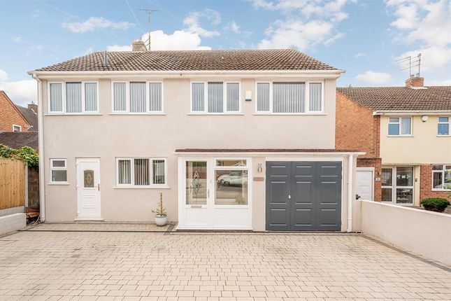 Barnett Close Kingswinford Dy6 4 Bedroom Detached House For Sale