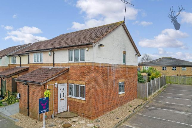 Old Oaks, Waltham Abbey EN9, 2 bedroom end terrace house for sale - 66451383 | PrimeLocation