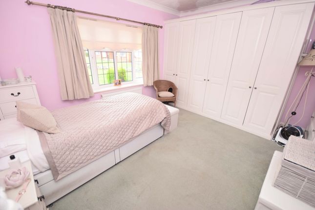 Halstead Road, Earls Colne, Colchester CO6, 2 bedroom semi-detached ...